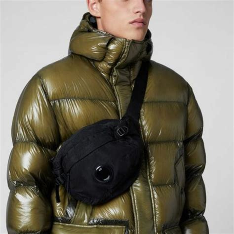 Сумка кроссбоди бананка cp c.p. company nylon b. crossbody lens pack ...