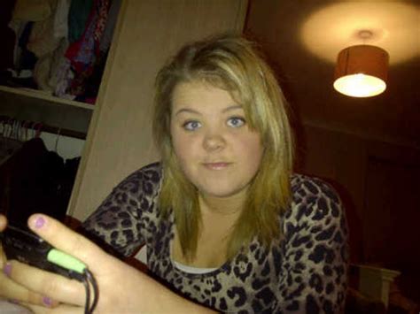 Holly Cogan Hollycogan Twitter