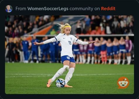 Chloe Kelly R Girlssoccer
