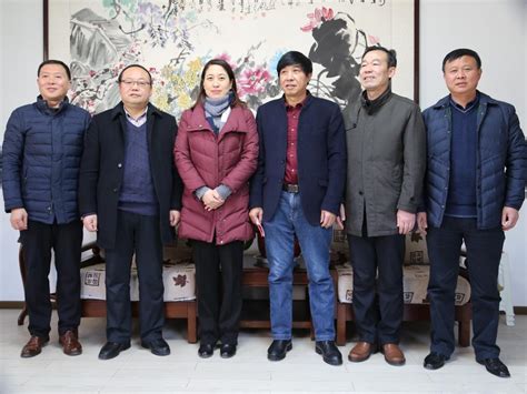 安康市副市长杨淼春节前夕到我校看望慰问专家教授 安康学院