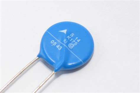 8x Metal Oxide Varistor Mov Von Epcos Typ S14 K175 270 V Ca ∅14 Mm