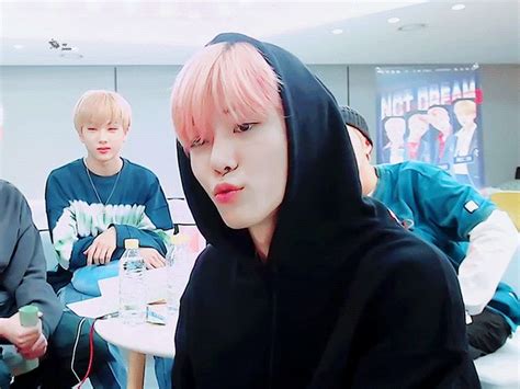 ปักพินโดย Jester ใน Na Jaemin