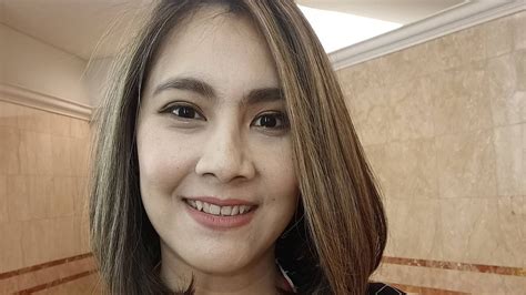 Profil Isyana Bagoes Oka Wakil Menteri Kependudukan Dan Pembangunan