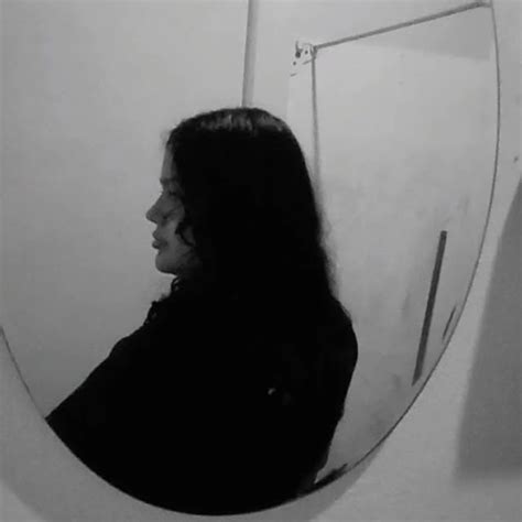 𝓚𝓲𝓷𝓭𝓵𝔂 Kindlyrm • Threads Say More