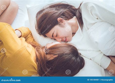 Lesbisches Der Paare Konzept Zusammen Paare Von Den Jungen Frauen Die