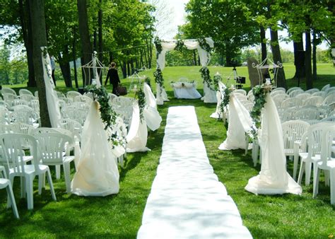Outdoor Wedding Ceremony Setup At Betty Coleman Blog