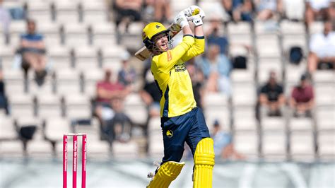 Tom Prest Squad Profile Hampshire Cricket Utilita Bowl