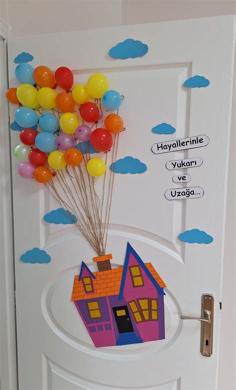 Yukarı Bak Kapı Süsleme Montessori Faaliyetleri Eğitimsel Elişleri Dekorasyon Elişleri