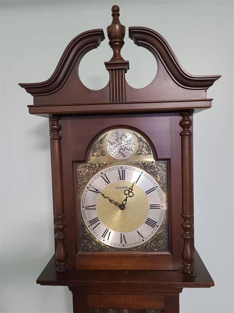Beautiful Vintage Working Howard Miller Barwick Clocks Tempus Fugit