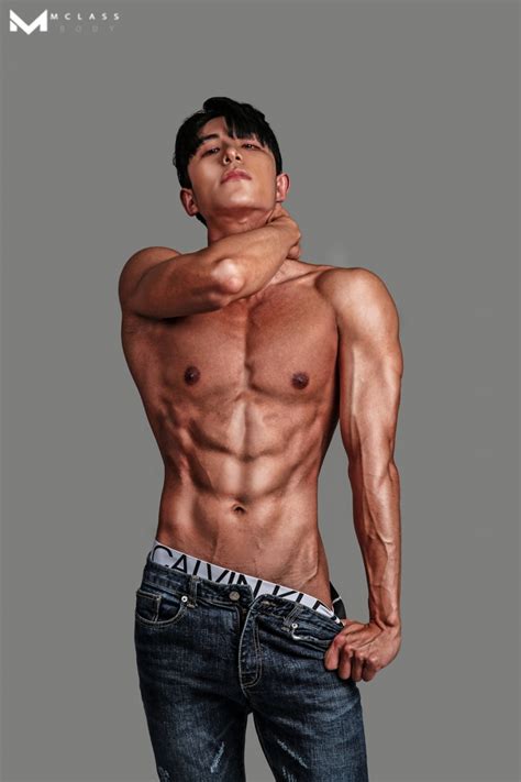 D 포트폴리오 바디프로필남 바디프로필오디션프로필사진세미누드프로필사진스튜디오프로필사진촬영프로필촬영 성내동 사진관천호동 사진관풍납동사진관 전문