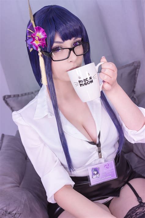 Miih Cosplay Raiden Shogun Office Lady Mitaku