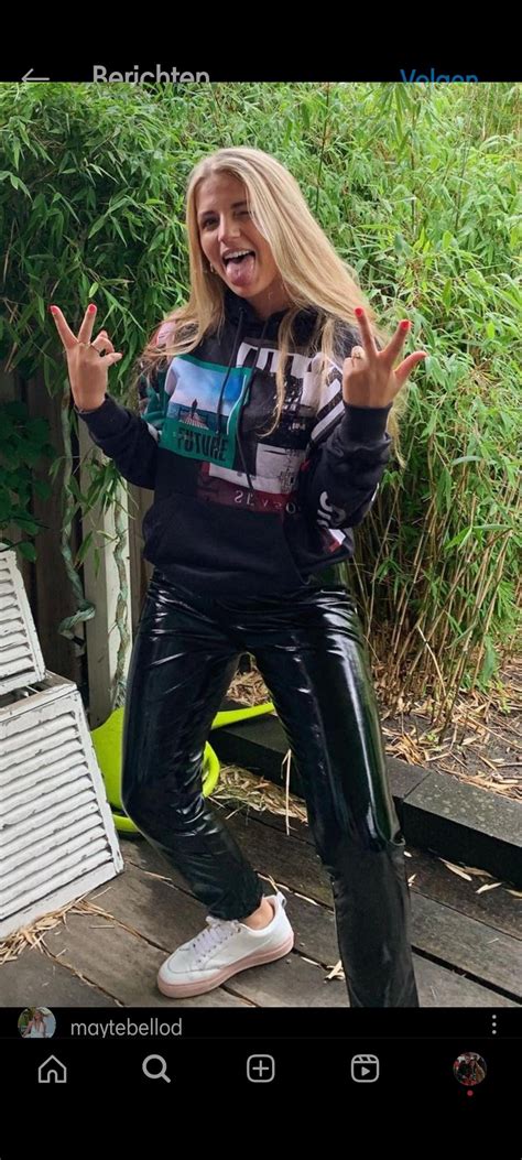 Mayte Bellod In Latex Broek R Celebsnl