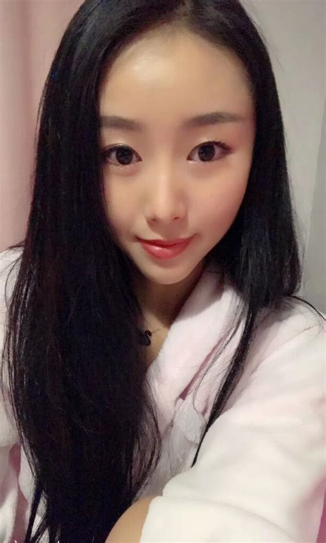 套图 国模蒂蒂丁丁超大尺度私拍8套流出 全色网