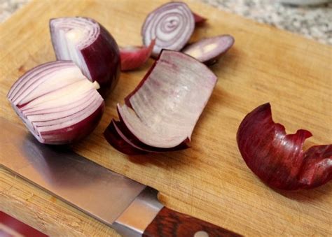 11 Blade Sharpness Testing Techniques To Check Knifes Cutting Edge