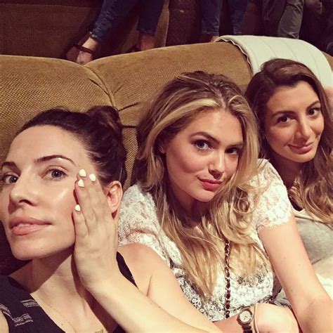Whitney Cummings On Instagram Name This Sitcom” Whitney Cummings