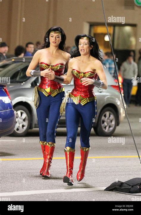 Adrianne Palicki Wonder Woman Pilotin Adrianne Palicki Is The New