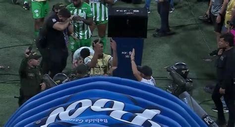 Luis Marquinez De Nacional Le Hizo ‘pistola A Hinchas Del Tolima