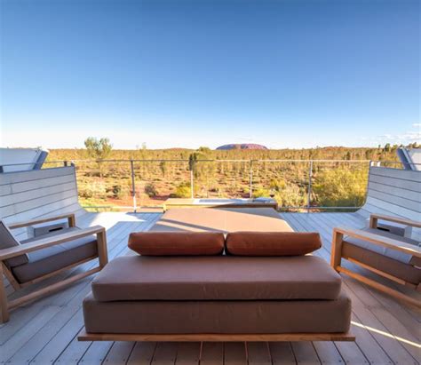 Experience Luxury Uluru Ayers Rock Accommodation Longitude 131