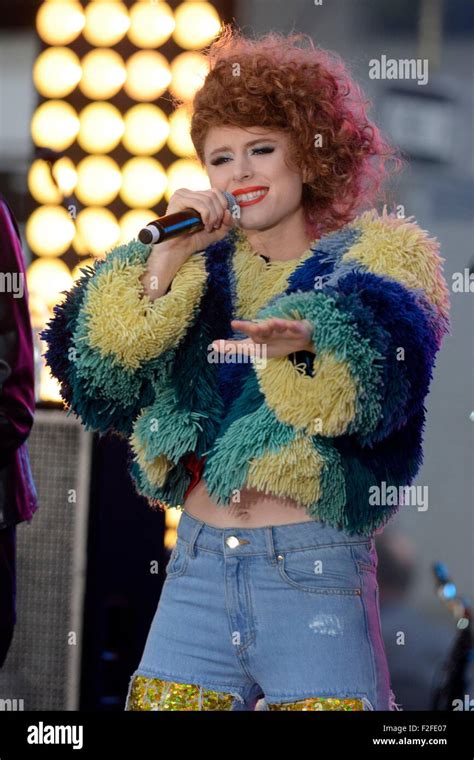 New York Ny Usa 17th Sep 2015 Kiesza Ellestad On Stage For Nbc Today Show Concert With