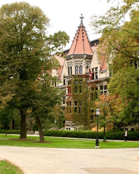 The Campus In Fall Is So Pretty Ruchicago