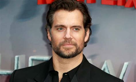 Henry Cavill El Infierno Es Henry Cavill Joven El Hombre Más Guapo