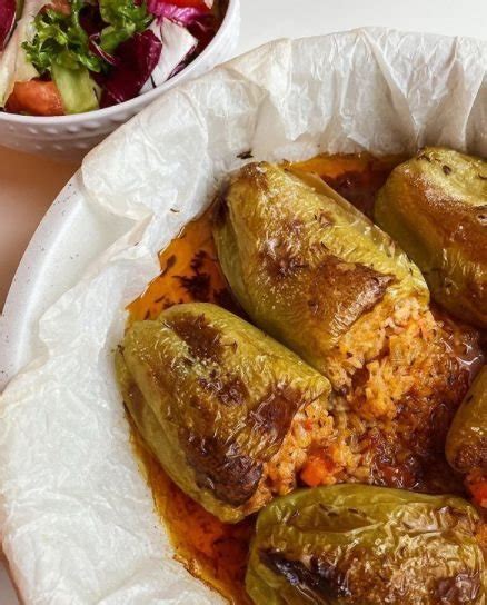 Ideja Za Lagan Ručak Paprike Punjene Pirinčem Zapečene U Rerni Recept