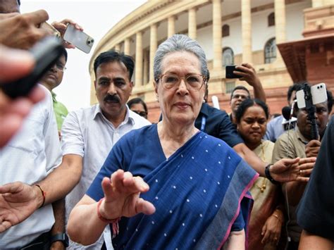 govt has no intention whatsoever to conduct census sonia gandhi