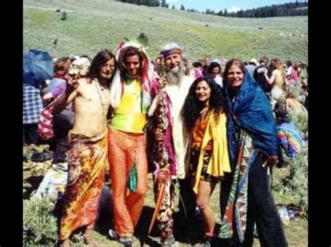 The Flower Power Of The Hippies Hippies Era Real Hippies 70s Boho Festival Printed Saris