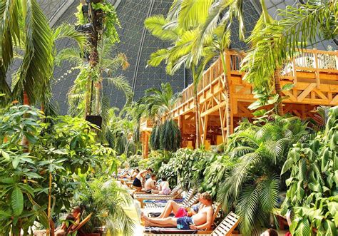 Besøg Tropical Island Badeland Tæt På Berlin Scandlines