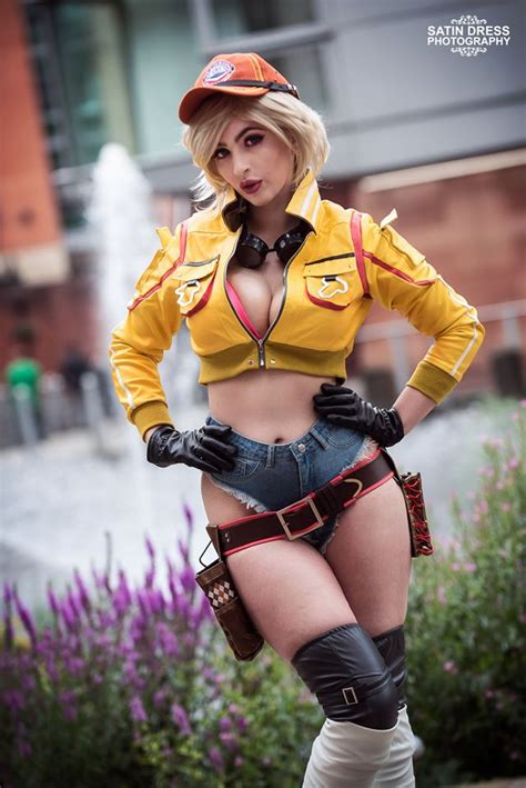 Cindy Aurum Cosplay From Final Fantasy Xv Media Chomp