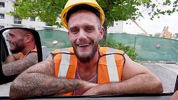 Construction Worker Gets Played And Gets Sucked By A Man Instead Of A Woman Xvideos Com