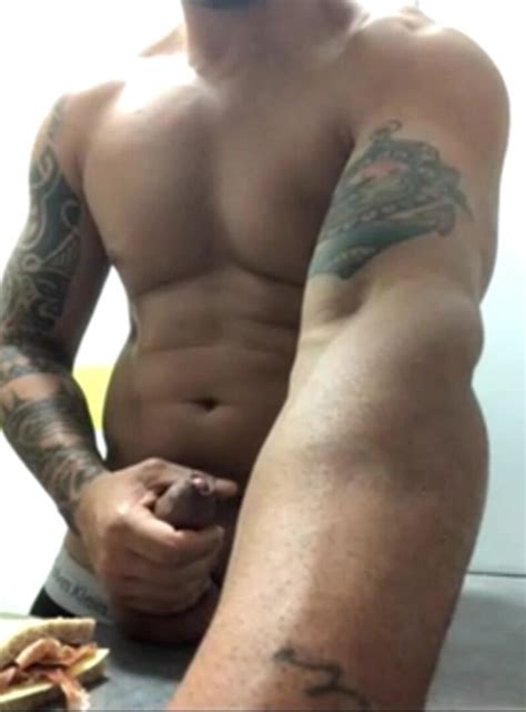 Straight Guy 129 日本語で