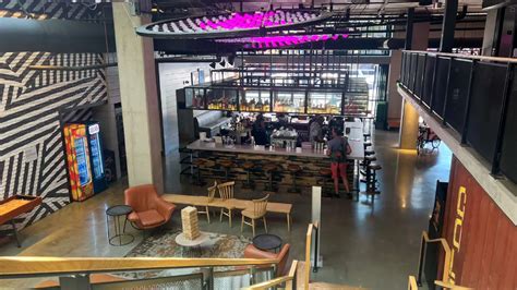 Enjoy Downtown And The Gaslamp Quarter At Moxy San Diego Go Visit San Diego