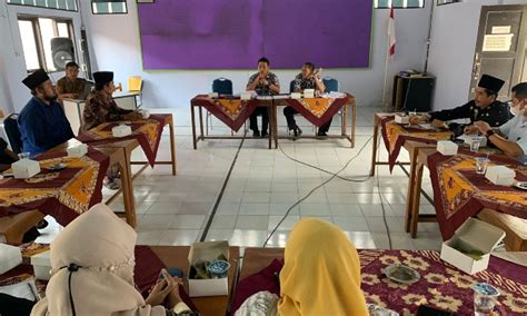 Viral Video Sekdes Pesta Miras Warga Banyuasin Purworejo Minta Dipecat