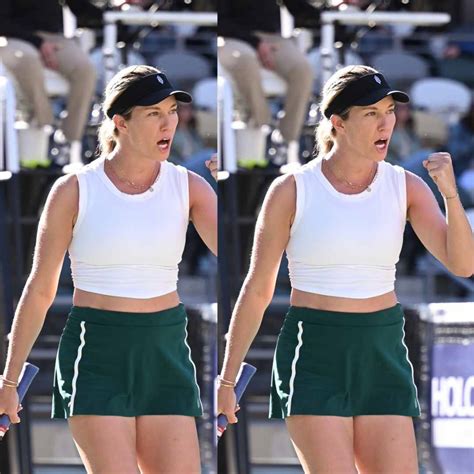 Danielle Collins Defeated Maria Sakkari 6 3 6 3 At Charleston Open