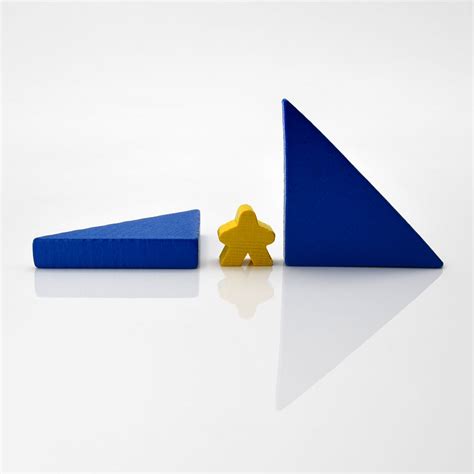 Triangle Isosceles 68x35mm Cube4me