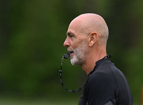 استفانو پیولی میلان توانایی حذف کردن هر تیمی را دارد طرفداری