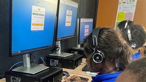 Jabiru Area School Gets New Computer Lap Laptops The Weekly Times