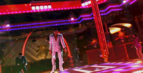 Yakuza 0 Maharajadisco Kiryu Wearing Those Glasses 😍 Gamerism On
