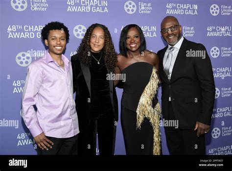 Cassius Bythewood Left Gina Prince Bythewood Viola Davis And Julius