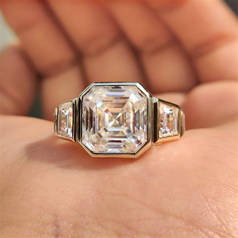 Yellow Gold Bezel Asscher Cut Ring Diamondrensu
