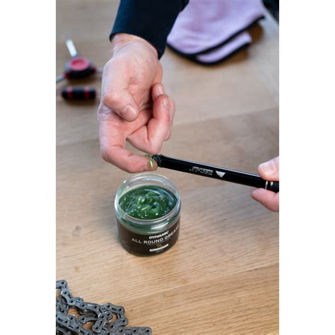 Dynamic All Round Grease 200 Ml Velonova