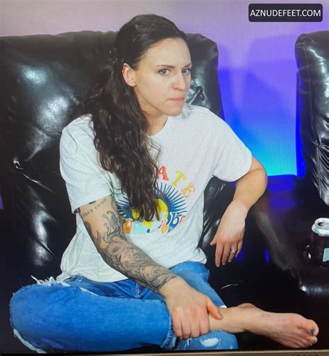 Erin Brant Feet Aznudefeet