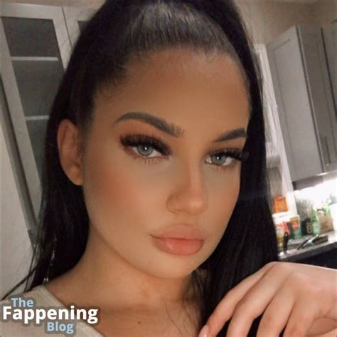 Claudzzb Cclaudzb Pinkcrystal444 Nude Leaks Onlyfans Photo 1 Thefappening