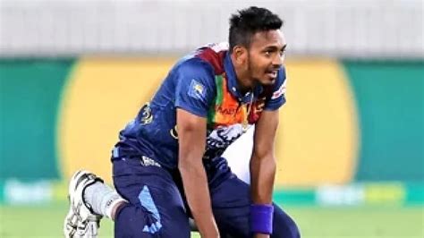 Sri Lanka Star Chameera Ruled Out From Odi And T20is Got Reports Yesterday Bronchitis