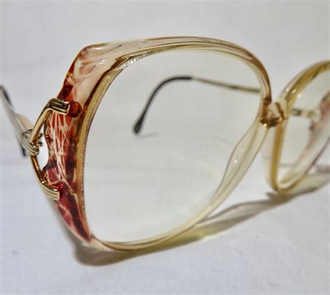 Lenscrafters Eye Frames Lenscrafters Agrees To 39m Settlement Over