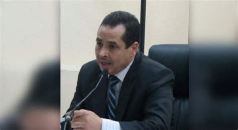 Prolongation De La Détention De Béchir Akremi Tunisie Tribune