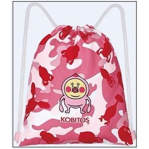 醜比頭 粉色迷彩 屁桃款 束口袋 後背包 Kobitos 農場物語 限量 限定 她的時尚 包包、錢包 肩背、側背包在旋轉拍賣
