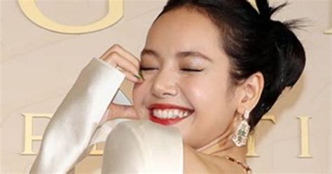 100억 받으면 공개하겠다던 이마 활짝 드러내 모두를 놀라게 한 연예인 키노라이츠