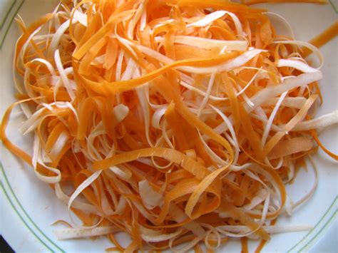 Raw Carrot And Parsnip Salad Not Eating Out In New York Raw Carrot And Parsnip Salad Not Eating Out In New York